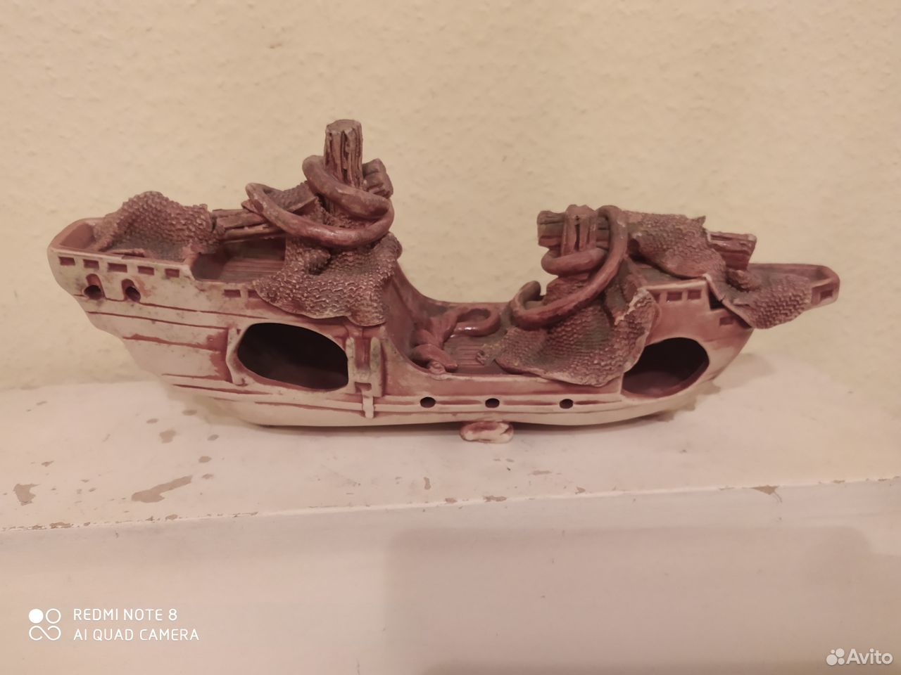 Кораблик большой для аквариума