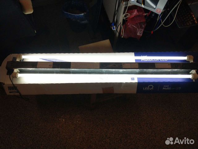 Светоарматрура 120 см для аквариума Juwel Rio, Vis