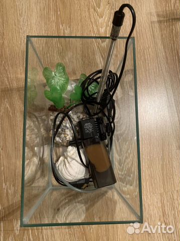 Аквариум 10-12 л с фильтром и градусником, плюс гр