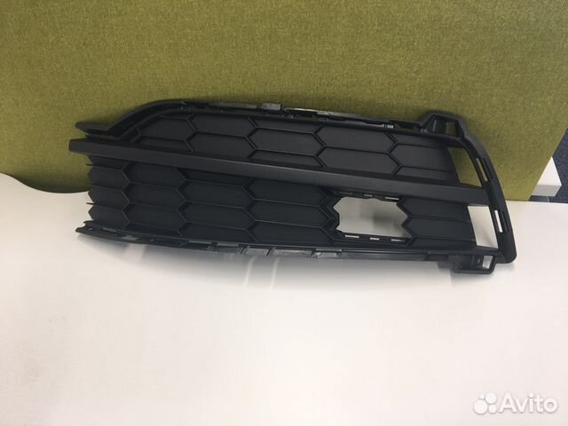 57A8073679B9 Оригинал Решетка лев. бампера Karoq купить в Москве SKODA ...